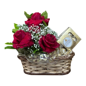 Cesta Doce Carinho Rosa e Ferrero